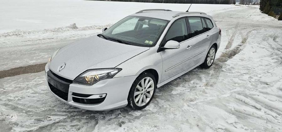 Grey Renault Laguna 2011 in Marijampole, with an engine capacity of 1.46 L and mileage of 257 thousand km for 3500 €, photo 2 on AUTOMOTO.COM.LV