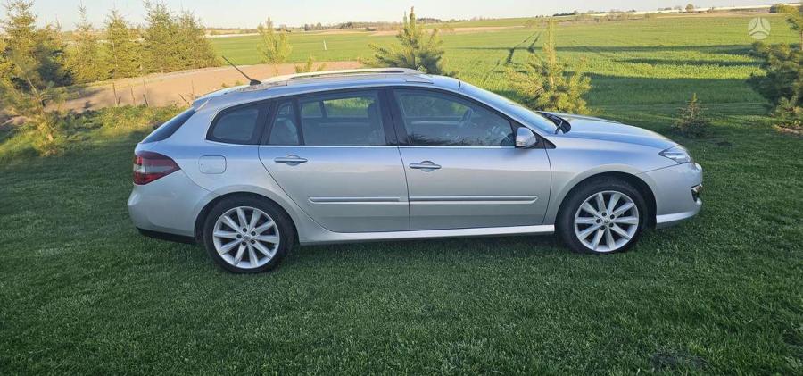 Pelēks Renault Laguna 2011 Marijampole, ar dzinēja tilpumu 1.46 L un nobraukumu 240 tūkst. km par 3500 €, foto 3 vietnē AUTOMOTO.COM.LV