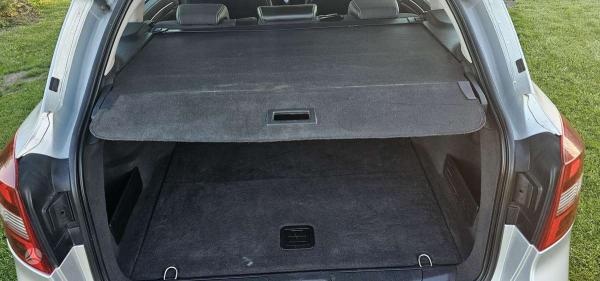 Pelēks Renault Laguna 2011 Marijampole, ar dzinēja tilpumu 1.46 L un nobraukumu 240 tūkst. km par 3500 €, foto 6 vietnē AUTOMOTO.COM.LV
