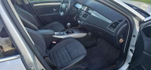 Pelēks Renault Laguna 2011 Marijampole, ar dzinēja tilpumu 1.46 L un nobraukumu 240 tūkst. km par 3500 €, foto 10 vietnē AUTOMOTO.COM.LV
