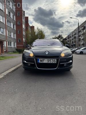 Grey Renault Laguna 2011 in Daugavpils, with an engine capacity of 2.00 L and mileage of 313 thousand km for 3500 €, photo  on AUTOMOTO.COM.LV