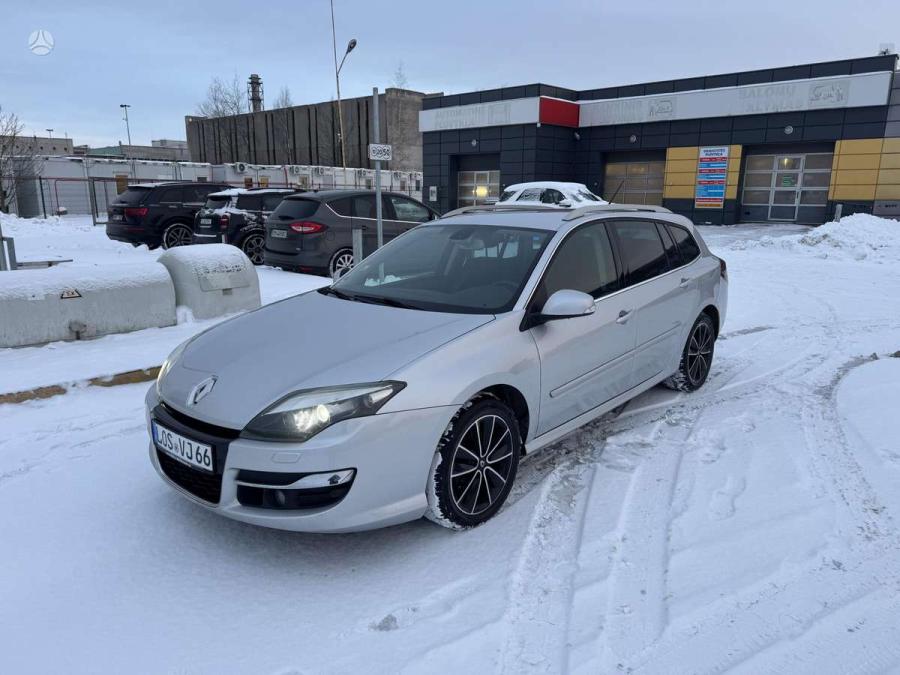 Pelēks Renault Laguna 2014 Kauņa, ar dzinēja tilpumu 2.00 L un nobraukumu 204 tūkst. km par 4880 €, foto 3 vietnē AUTOMOTO.COM.LV