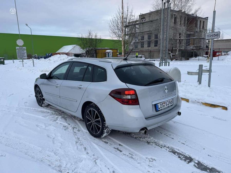 Pelēks Renault Laguna 2014 Kauņa, ar dzinēja tilpumu 2.00 L un nobraukumu 204 tūkst. km par 4880 €, foto 4 vietnē AUTOMOTO.COM.LV