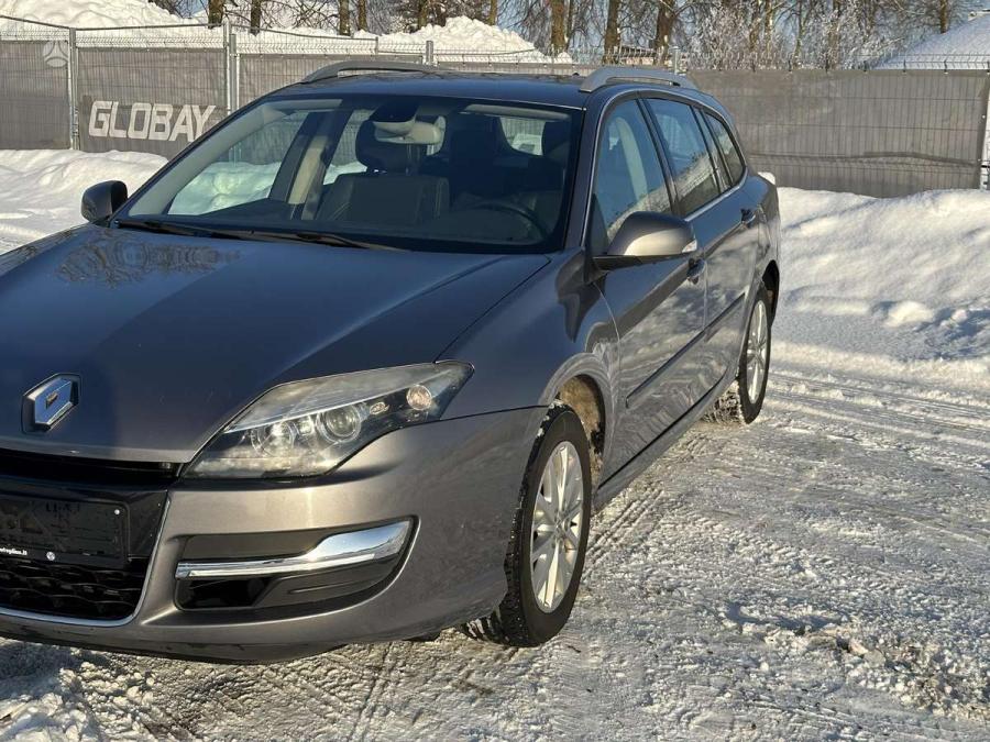Grey Renault Laguna 2014 in Ukmerge, with an engine capacity of 1.46 L and mileage of 222 thousand km for 4450 €, photo 3 on AUTOMOTO.COM.LV