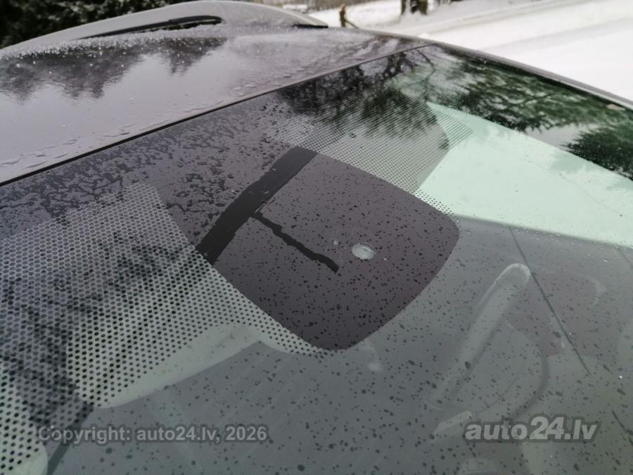 Grey Renault Laguna 2015 in Tallinn, with an engine capacity of 1.50 L and mileage of 198 thousand km for 7500 €, photo 12 on AUTOMOTO.COM.LV