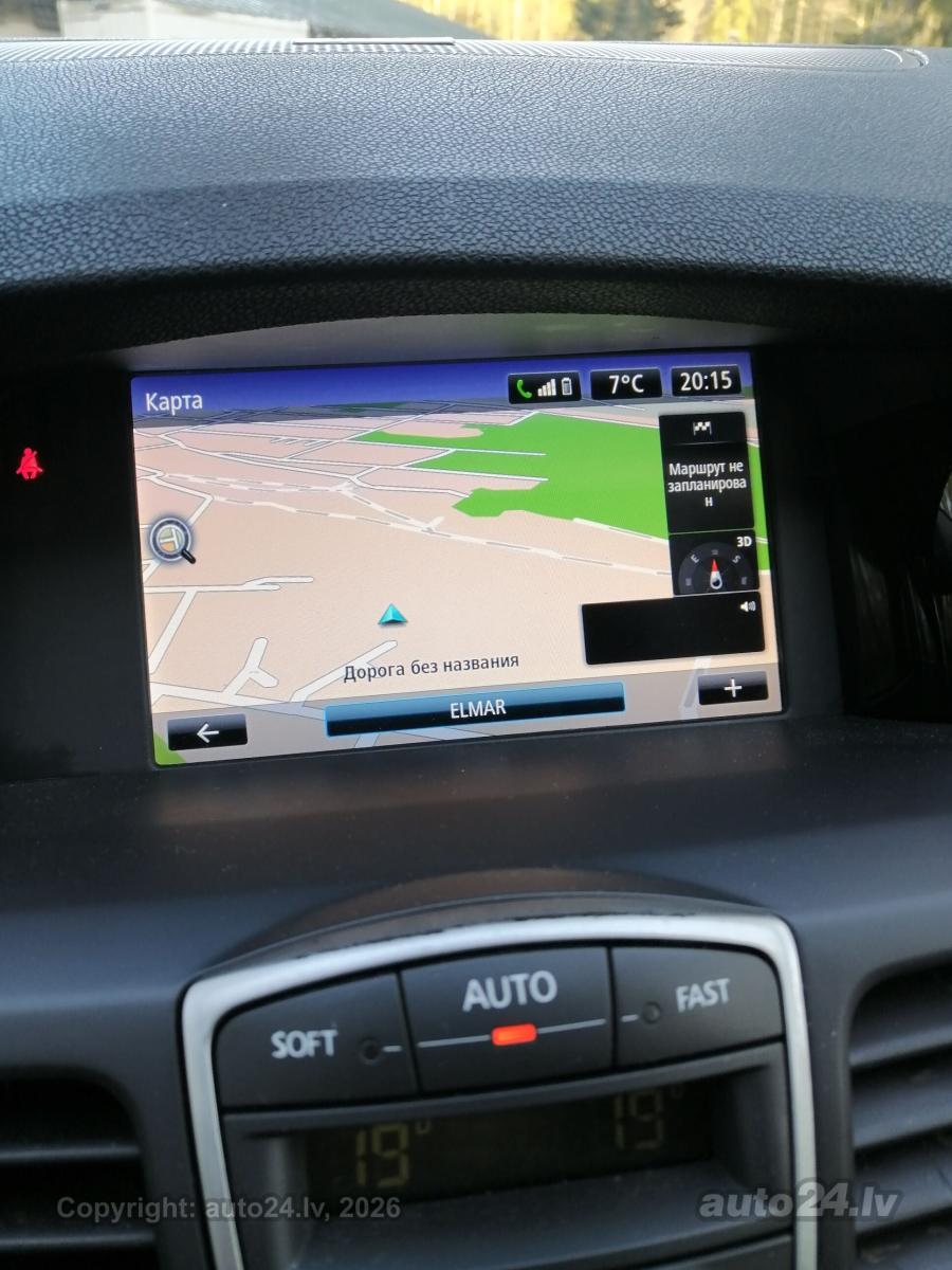 Grey Renault Laguna 2015 in Tallinn, with an engine capacity of 1.50 L and mileage of 198 thousand km for 7500 €, photo 18 on AUTOMOTO.COM.LV