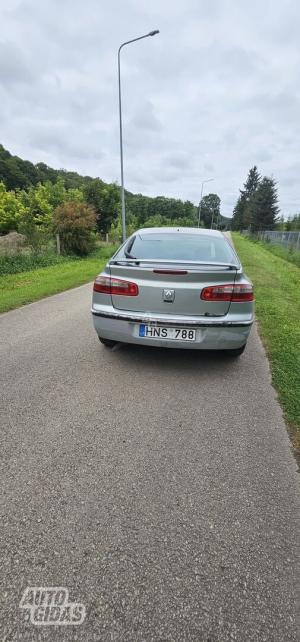 Renault Laguna 2001 Kauņa, ar dzinēja tilpumu 1.80 L un nobraukumu 307 tūkst. km par 500 €, foto 5 vietnē AUTOMOTO.COM.LV