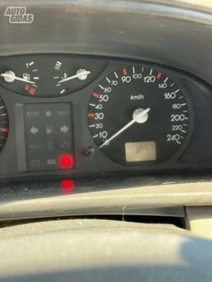 Рено Лагуна 2002 в Плунге, объемом двигателя 1.90 л и пробегом 427 тыс. км за 1050 €, фото 8 на AUTOMOTO.COM.LV