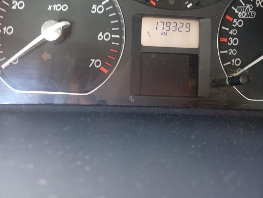 Renault Laguna 2003 in Kaunas, with an engine capacity of 1.80 L and mileage of 179 thousand km for 800 €, photo 11 on AUTOMOTO.COM.LV
