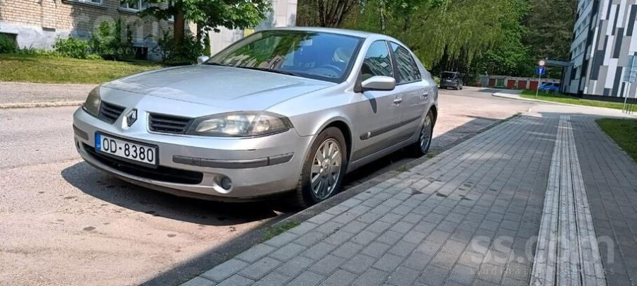 Renault Laguna 2005 Rīga, ar dzinēja tilpumu 2.00 L un nobraukumu 285 tūkst. km par 1000 €, foto 2 vietnē AUTOMOTO.COM.LV