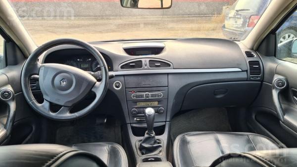 Renault Laguna 2005 in Riga, with an engine capacity of 2.00 L and mileage of 182 thousand km for 1400 €, photo 7 on AUTOMOTO.COM.LV