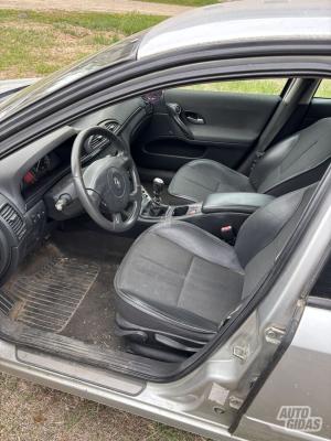 Renault Laguna 2006 in Joniskis, with an engine capacity of 1.90 L and mileage of 313 thousand km for 400 €, photo 4 on AUTOMOTO.COM.LV