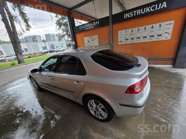 Renault Laguna 2007 Rīga, ar dzinēja tilpumu 1.90 L un nobraukumu 360 tūkst. km par 500 €, foto 3 vietnē AUTOMOTO.COM.LV