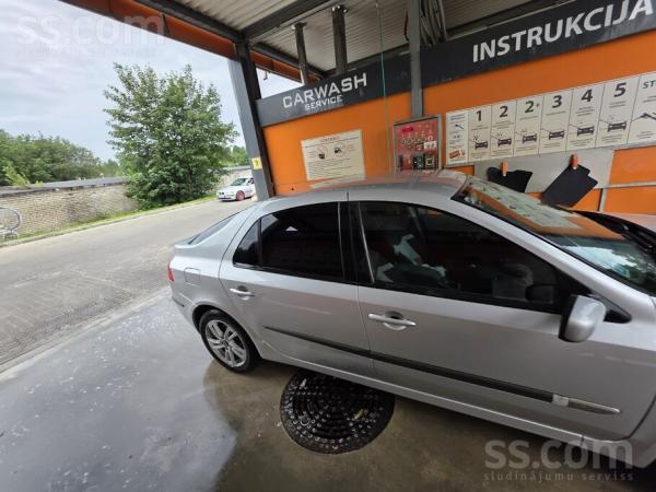 Renault Laguna 2007 Rīga, ar dzinēja tilpumu 1.90 L un nobraukumu 360 tūkst. km par 500 €, foto 4 vietnē AUTOMOTO.COM.LV