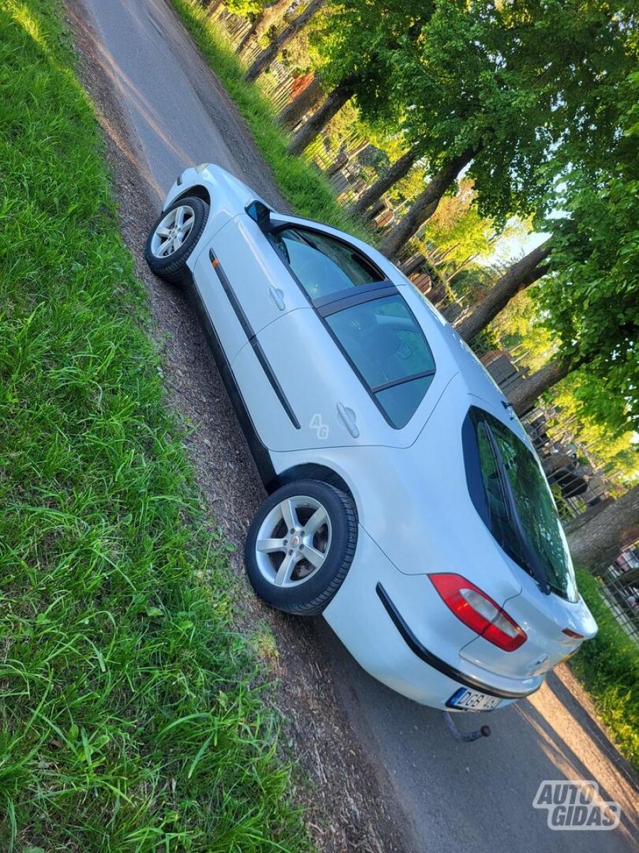 Renault Laguna 2007 in Panevezys, with an engine capacity of 1.80 L and mileage of 232 thousand km for 780 €, photo 1 on AUTOMOTO.COM.LV