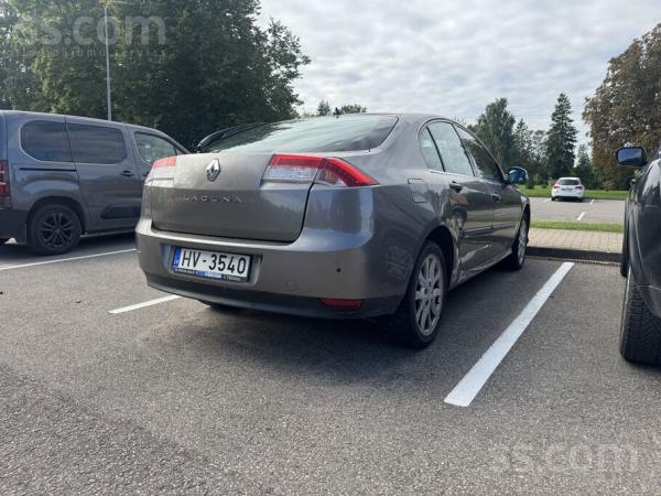 Renault Laguna 2007 in Saldus, with an engine capacity of 2.00 L and mileage of 369 thousand km for 1450 €, photo 4 on AUTOMOTO.COM.LV