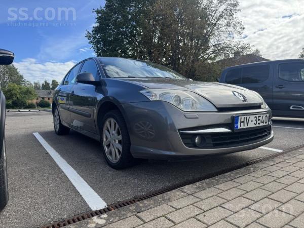 Renault Laguna 2007 in Saldus, with an engine capacity of 2.00 L and mileage of 369 thousand km for 1450 €, photo 5 on AUTOMOTO.COM.LV