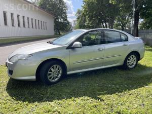 Renault Laguna 2008 in Riga, with an engine capacity of 2.00 L and mileage of 281 thousand km for 2600 €, photo 4 on AUTOMOTO.COM.LV
