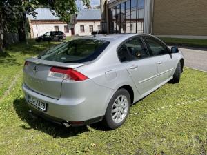 Renault Laguna 2008 in Riga, with an engine capacity of 2.00 L and mileage of 281 thousand km for 2600 €, photo 7 on AUTOMOTO.COM.LV