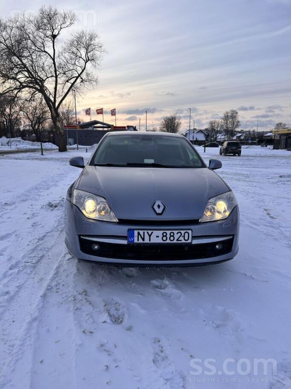 Renault Laguna 2008 in Liepaja, with an engine capacity of 2.00 L and mileage of 325 thousand km for 3300 €, photo 3 on AUTOMOTO.COM.LV