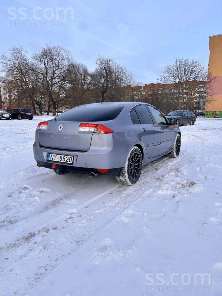 Renault Laguna 2008 Liepāja, ar dzinēja tilpumu 2.00 L un nobraukumu 325 tūkst. km par 3300 €, foto 7 vietnē AUTOMOTO.COM.LV