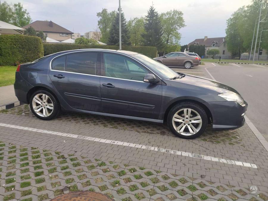 Renault Laguna 2008 in Vilkaviskis, with an engine capacity of 1.46 L and mileage of 305 thousand km for 1800 €, photo 1 on AUTOMOTO.COM.LV