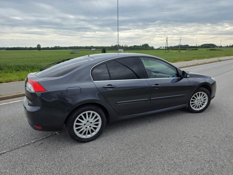 Renault Laguna 2009 in Viljandi, with an engine capacity of 2.00 L and mileage of 170 thousand km for 3300 €, photo 7 on AUTOMOTO.COM.LV