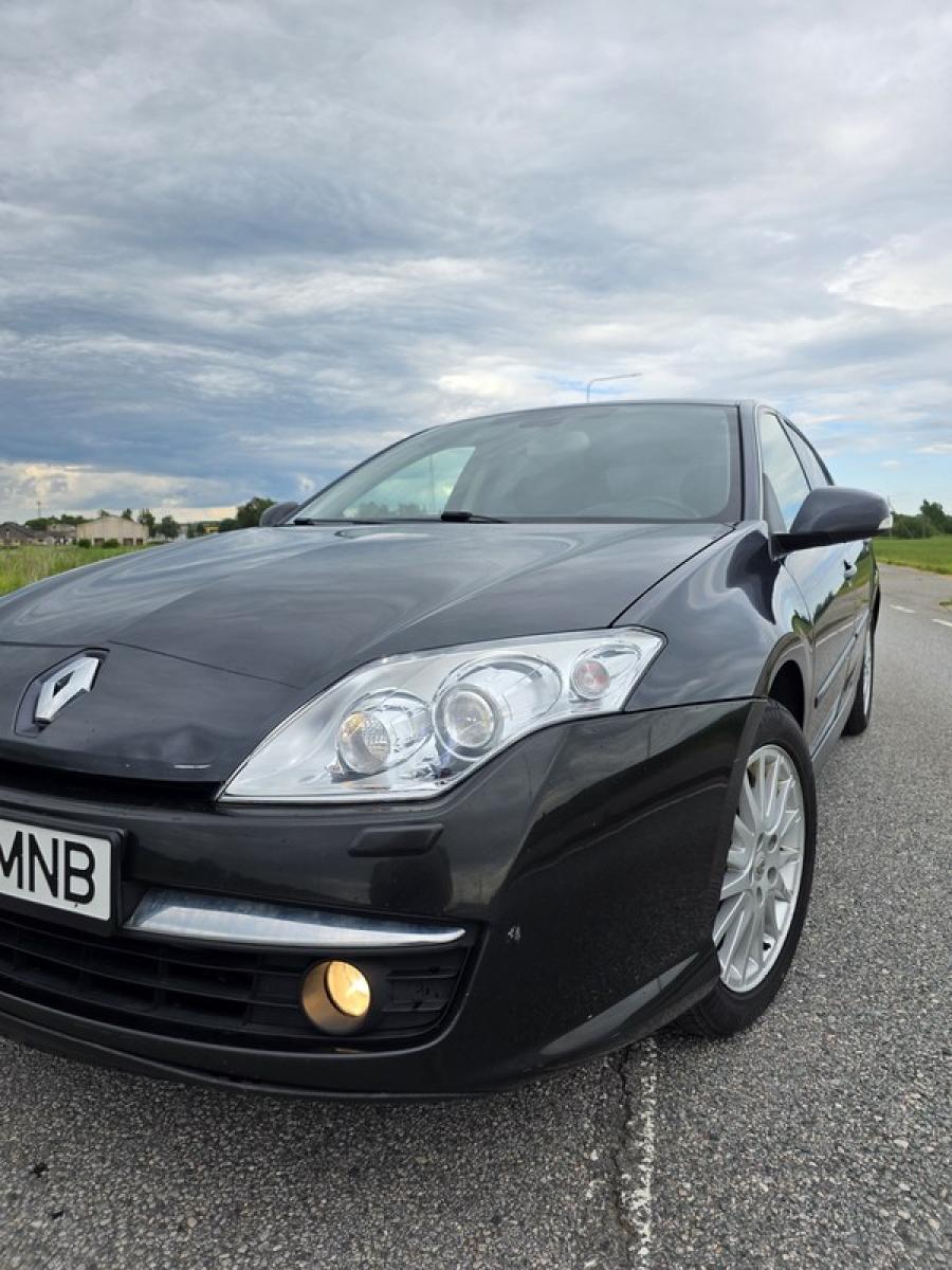 Renault Laguna 2009 in Viljandi, with an engine capacity of 2.00 L and mileage of 170 thousand km for 3300 €, photo 18 on AUTOMOTO.COM.LV