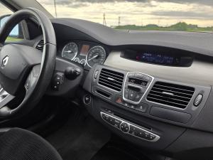 Renault Laguna 2009 in Viljandi, with an engine capacity of 2.00 L and mileage of 170 thousand km for 3200 €, photo 15 on AUTOMOTO.COM.LV
