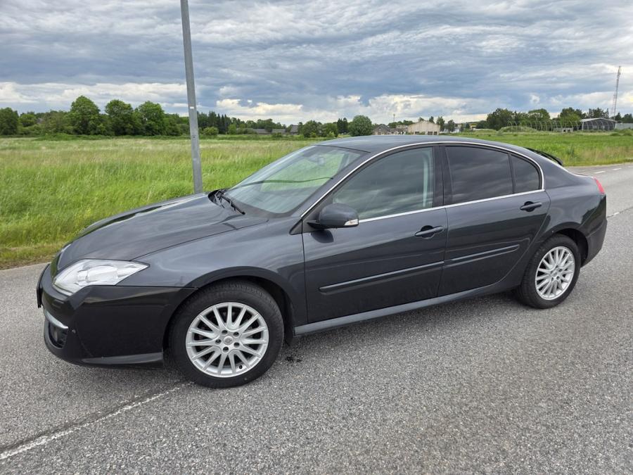 Renault Laguna 2009 in Viljandi, with an engine capacity of 2.00 L and mileage of 170 thousand km for 3200 €, photo 17 on AUTOMOTO.COM.LV