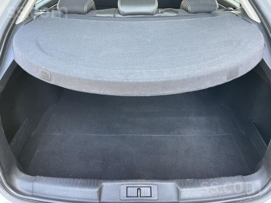 Renault Laguna 2014 Jelgava, ar dzinēja tilpumu 2.00 L un nobraukumu 194 tūkst. km par 4150 €, foto 18 vietnē AUTOMOTO.COM.LV