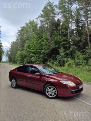 Red Renault Laguna 2008 in Daugavpils, with an engine capacity of 2.00 L and mileage of 322 thousand km for 1550 €, photo 3 on AUTOMOTO.COM.LV