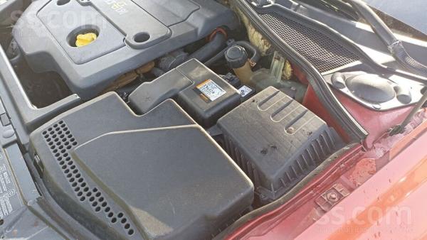 Красный Рено Лагуна 2001 в Добеле, объемом двигателя 1.90 л и пробегом 333 тыс. км за 1200 €, фото 8 на AUTOMOTO.COM.LV