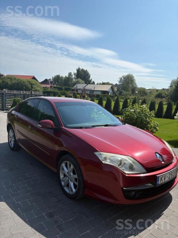 Sarkans Renault Laguna 2008 Rīga, ar dzinēja tilpumu 2.00 L un nobraukumu 337 tūkst. km par 1650 €, foto 3 vietnē AUTOMOTO.COM.LV
