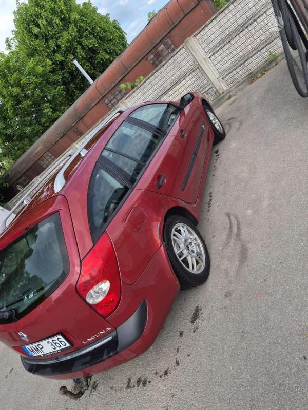 Sarkans Renault Laguna 2007 Šauļi, ar dzinēja tilpumu 1.99 L un nobraukumu 261 tūkst. km par 1000 €, foto 2 vietnē AUTOMOTO.COM.LV