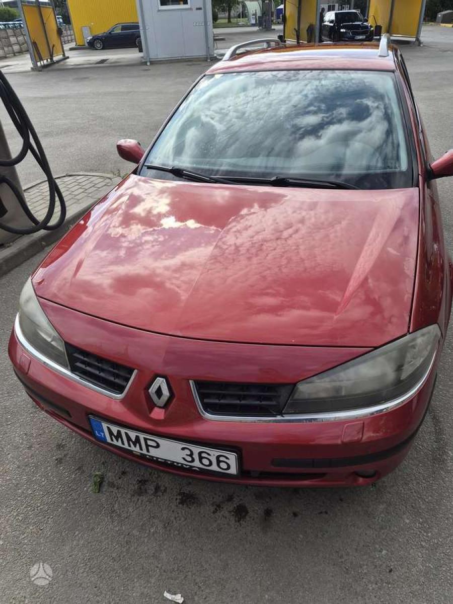 Sarkans Renault Laguna 2007 Šauļi, ar dzinēja tilpumu 1.99 L un nobraukumu 261 tūkst. km par 1000 €, foto 7 vietnē AUTOMOTO.COM.LV