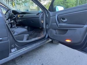 Renault Laguna 2008 Tallina, ar dzinēja tilpumu 0.00 L un nobraukumu 0 tūkst. km par 1600 €, foto 12 vietnē AUTOMOTO.COM.LV