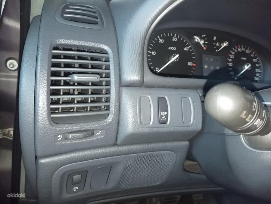 Renault Laguna 2001 Valga, ar dzinēja tilpumu 1.90 L un nobraukumu 198 tūkst. km par 2000 €, foto 23 vietnē AUTOMOTO.COM.LV