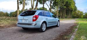 Renault Laguna 2004 Panevēža, ar dzinēja tilpumu 1.90 L un nobraukumu 425 tūkst. km par 1150 €, foto 4 vietnē AUTOMOTO.COM.LV