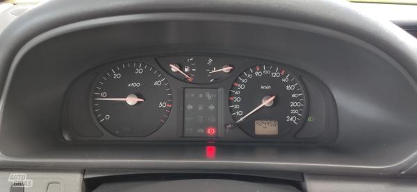 Renault Laguna 2004 Panevēža, ar dzinēja tilpumu 1.90 L un nobraukumu 425 tūkst. km par 1150 €, foto 7 vietnē AUTOMOTO.COM.LV