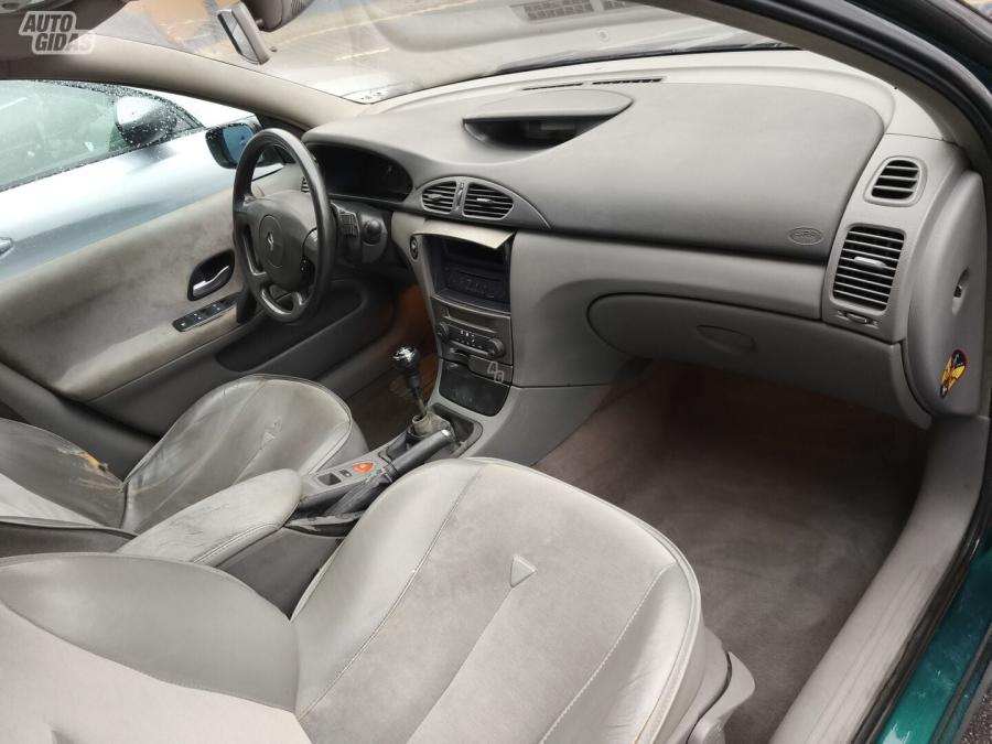 Renault Laguna 2004 Kauņa, ar dzinēja tilpumu 1.90 L un nobraukumu 400 tūkst. km par 800 €, foto 9 vietnē AUTOMOTO.COM.LV