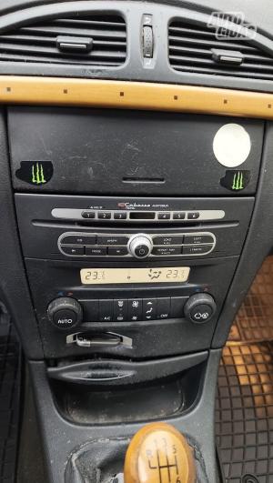 Renault Laguna 2005 Marijampole, ar dzinēja tilpumu 2.20 L un nobraukumu 346 tūkst. km par 450 €, foto 18 vietnē AUTOMOTO.COM.LV