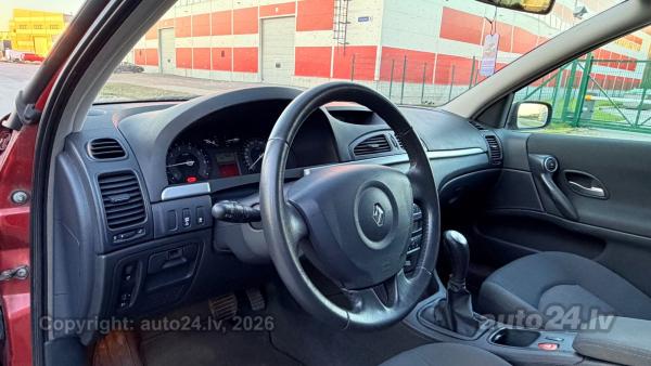 Renault Laguna 2007 Tallina, ar dzinēja tilpumu 2.00 L un nobraukumu 273 tūkst. km par 1999 €, foto 7 vietnē AUTOMOTO.COM.LV