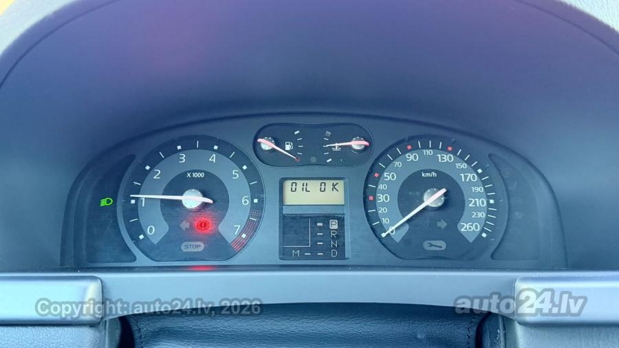 Renault Laguna 2007 Tallina, ar dzinēja tilpumu 2.00 L un nobraukumu 273 tūkst. km par 1999 €, foto 22 vietnē AUTOMOTO.COM.LV