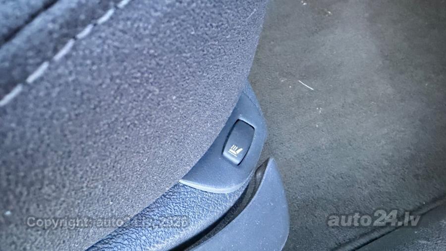 Renault Laguna 2007 Tallina, ar dzinēja tilpumu 2.00 L un nobraukumu 273 tūkst. km par 1999 €, foto 24 vietnē AUTOMOTO.COM.LV