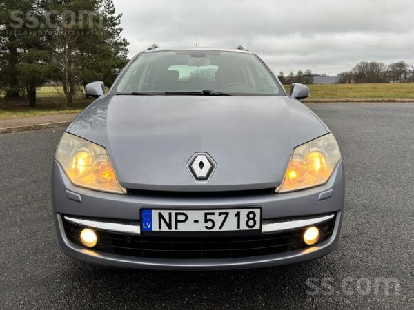 Renault Laguna 2009 in Riga, with an engine capacity of 1.50 L and mileage of 294 thousand km for 2450 €, photo 2 on AUTOMOTO.COM.LV