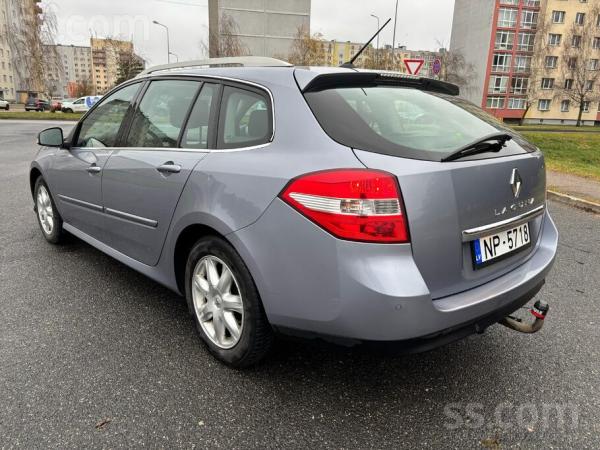 Renault Laguna 2009 in Riga, with an engine capacity of 1.50 L and mileage of 294 thousand km for 2450 €, photo 6 on AUTOMOTO.COM.LV