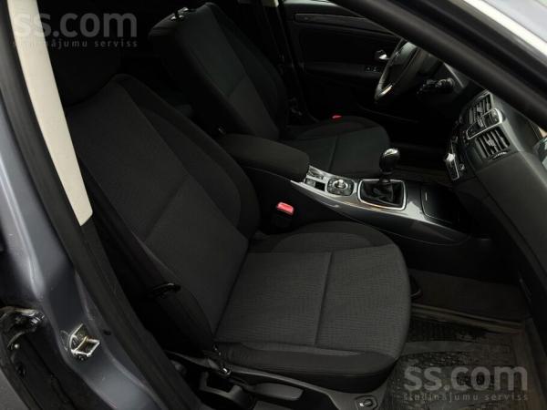 Renault Laguna 2009 in Riga, with an engine capacity of 1.50 L and mileage of 294 thousand km for 2450 €, photo 8 on AUTOMOTO.COM.LV