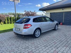 Renault Laguna 2009 in Riga, with an engine capacity of 2.00 L and mileage of 381 thousand km for 1900 €, photo 5 on AUTOMOTO.COM.LV