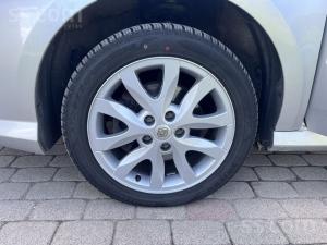 Renault Laguna 2009 in Riga, with an engine capacity of 2.00 L and mileage of 381 thousand km for 1900 €, photo 13 on AUTOMOTO.COM.LV